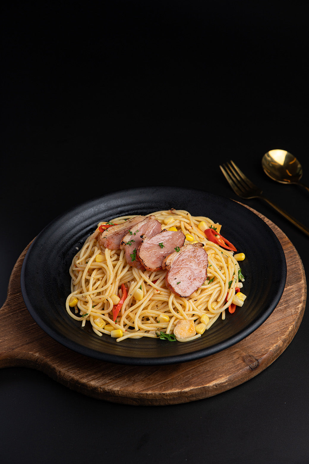 Smoked Duck Spaghetti Aglio Olio | mafe bento